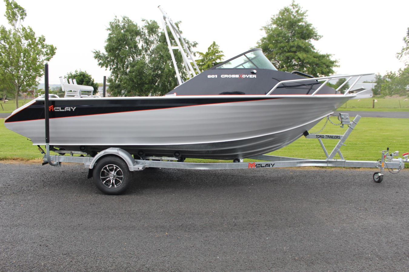 Mclay 601 CrossXover | Small Boat for Fishing | Reef Marine